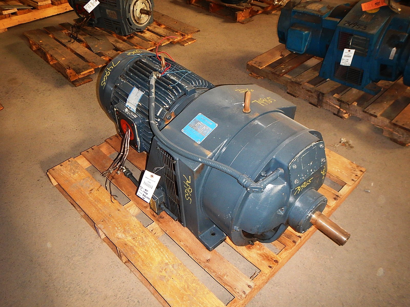 50 HP Eaton Variable Speed Motor, 445-1675 RPM, 326 Frame, 460 V, 90 V ...