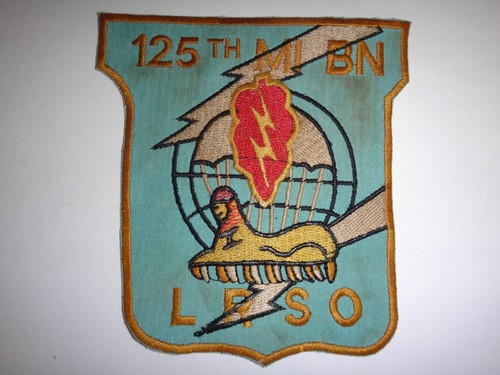 États-Unis 125th Militaire Intelligence Bn 25th Infanterie Division ...