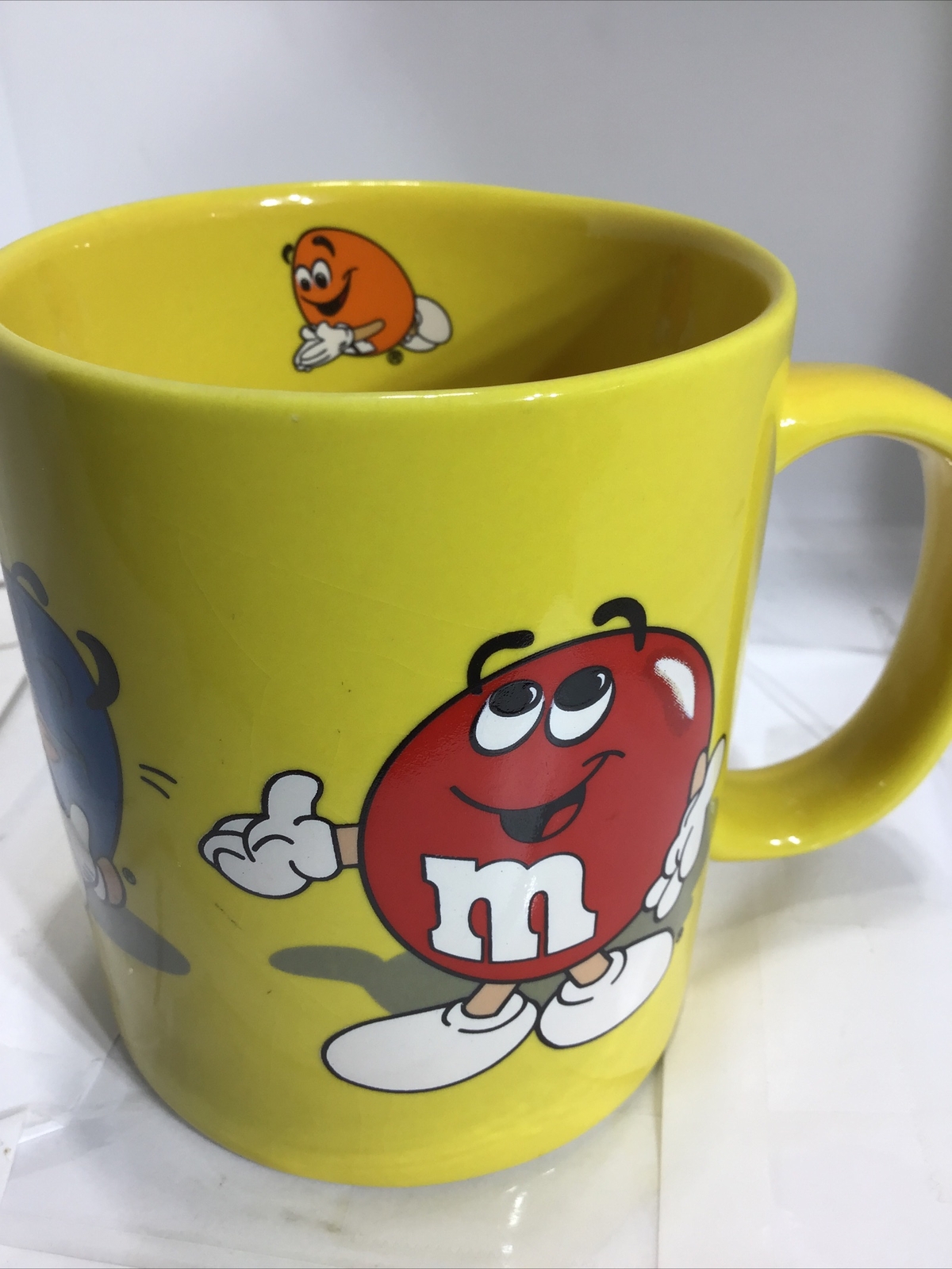 M & M CHOCOLATE MARS 1996 COFFEE MUG. TEA CUP MUG. Art Deco Print Mug ...