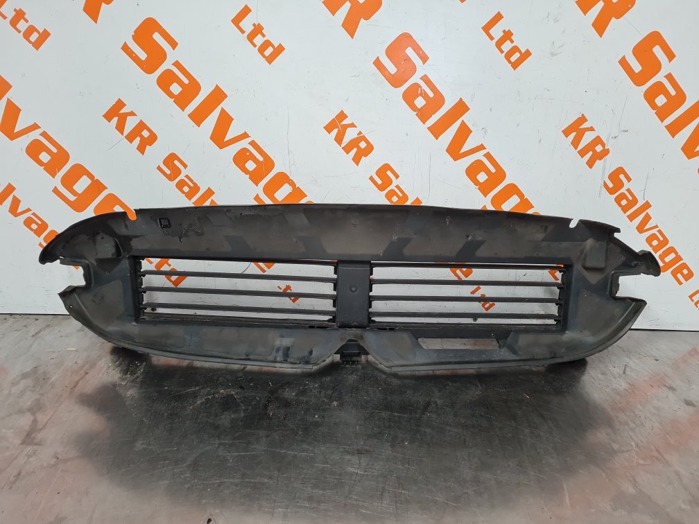 Mercedes-Benz a Class W177 2018 Front Air Duct Shroud P/n A1778850003 ...