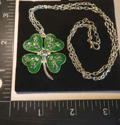 IRISH GREEN CLOVER chain men mom women pendant Is necklace . | eBay