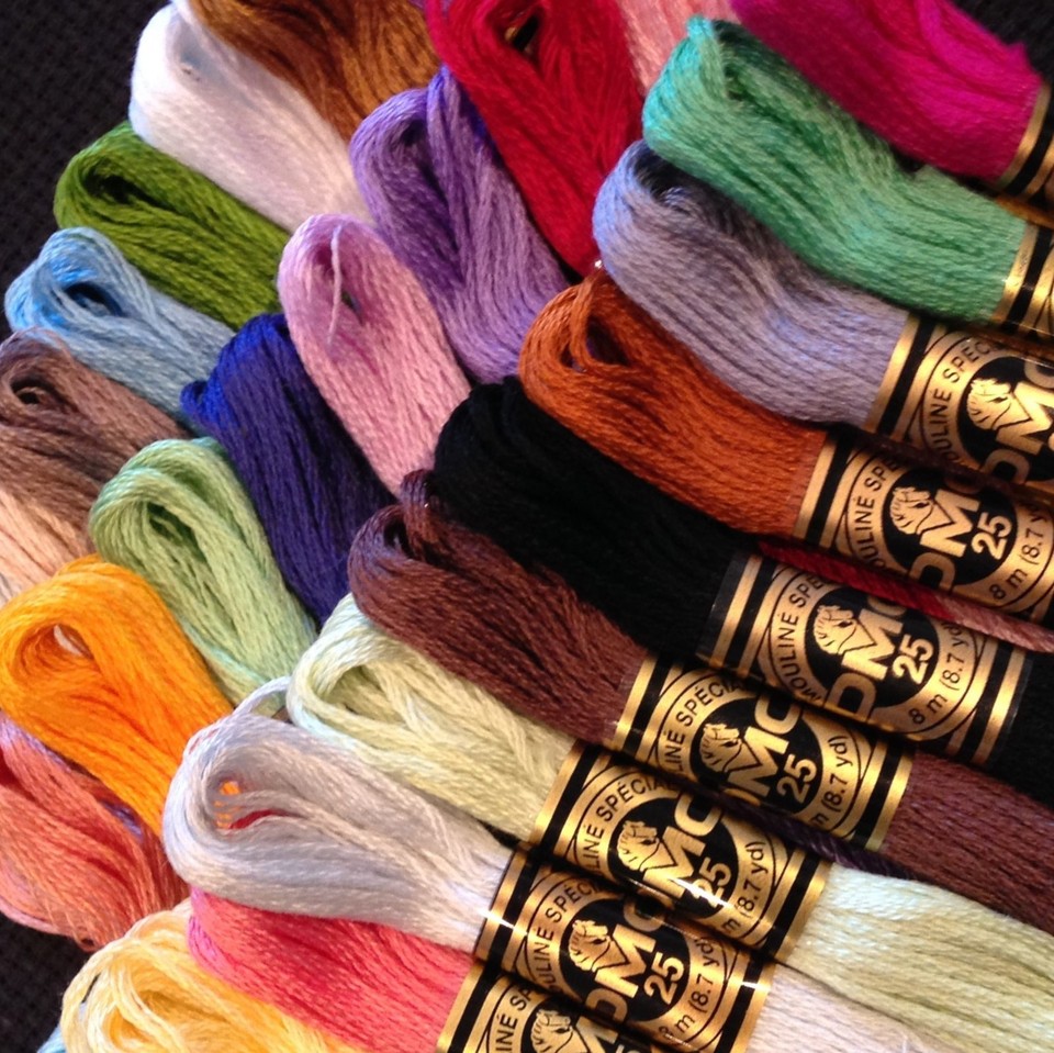2-5-10-15-20-25-30-35-40 DMC CROSS STITCH THREADS/SKEINS - Pick your ...
