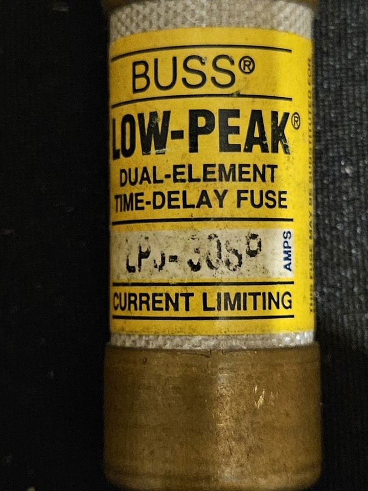 Bussmann LPJ-30SP (LPJ30SP), Fuse 30A 600V Time Delay Class J Dual ...