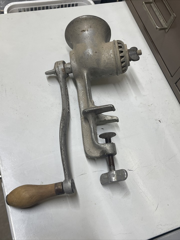 Vintage No 2 Universal Cast Iron Table Top Hand Crank Meat Grinder Food ...