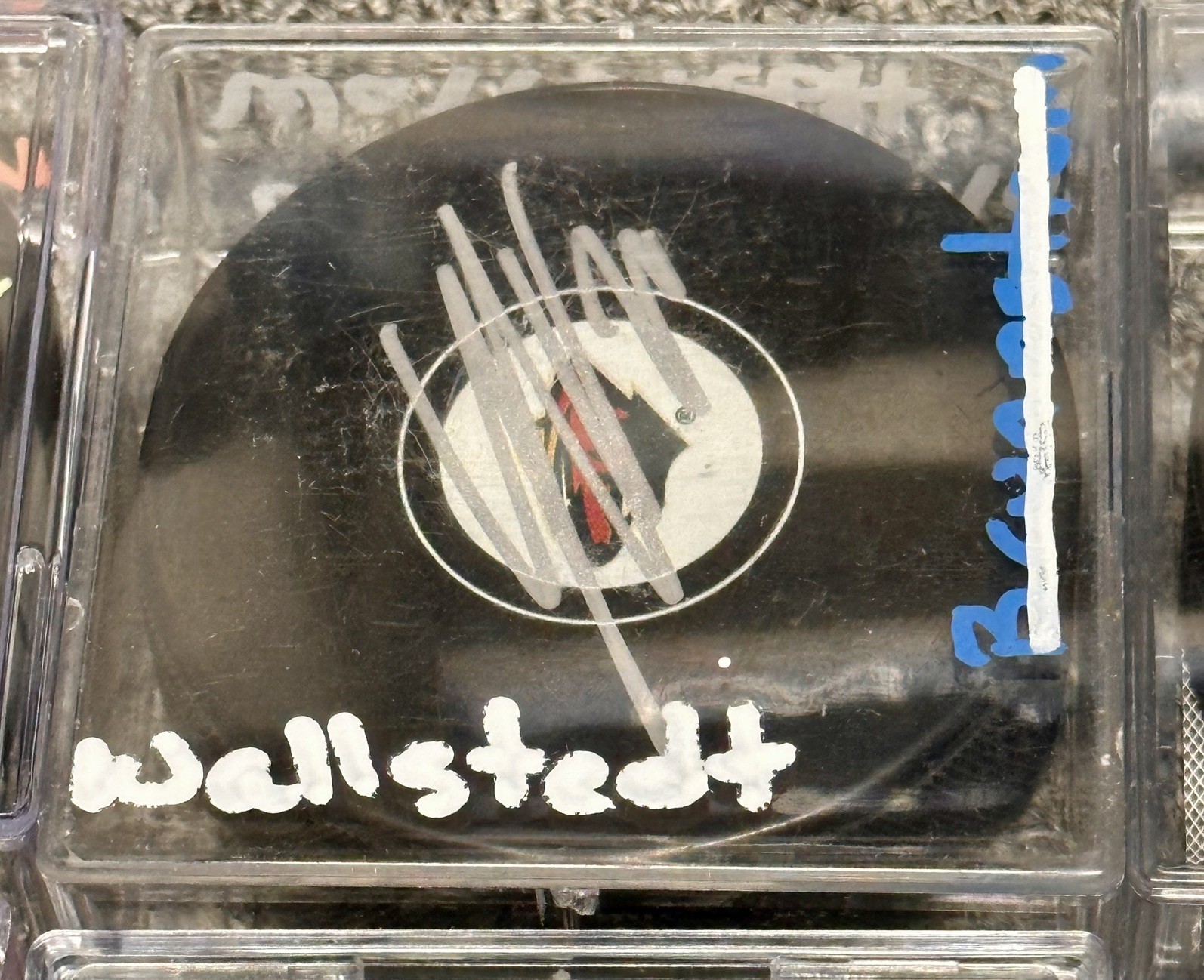 Jesper Wallstedt signed Minnesota Wild logo Puck w/cube | eBay