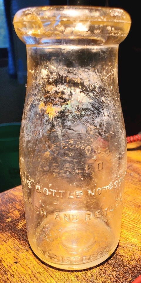 Vintage Red Cross Dairy Milk Bottle F.E Kasper Jr Half Pint 5320-22 So ...