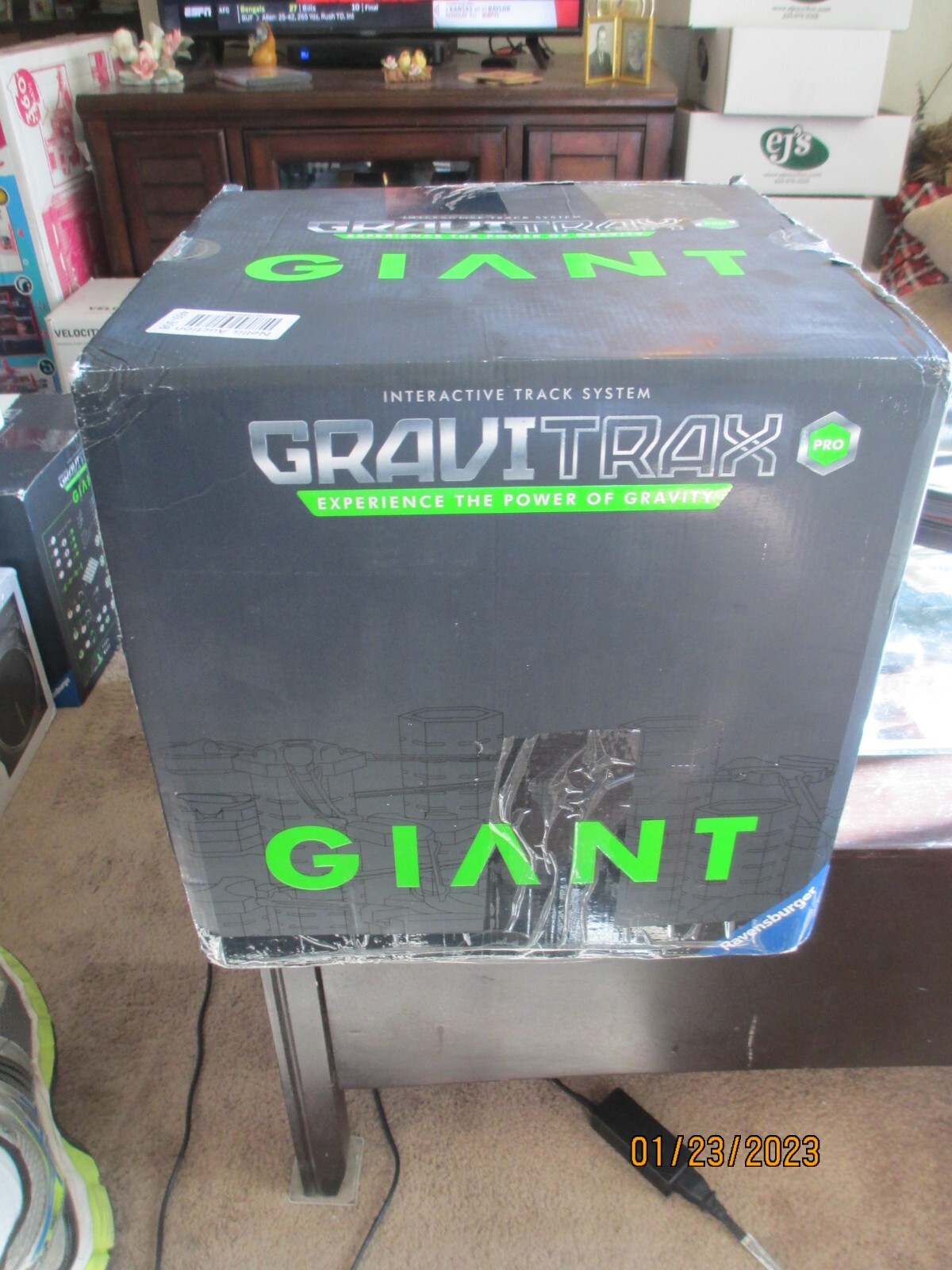 Ravensburger GraviTrax PRO Giant Set & GraviTrax PRO Splitter Accessory ...