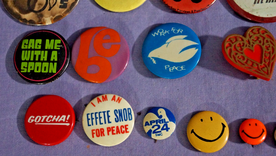 Vtg 60s Alien Psychedelic Hippie Protest Counterculture Pin Buttons Lot ...