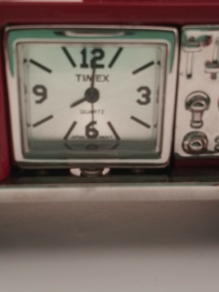 TIMEX COLLECTIBLE FIRE TRUCK MINI-CLOCK aprrox 4.75" long With New ...