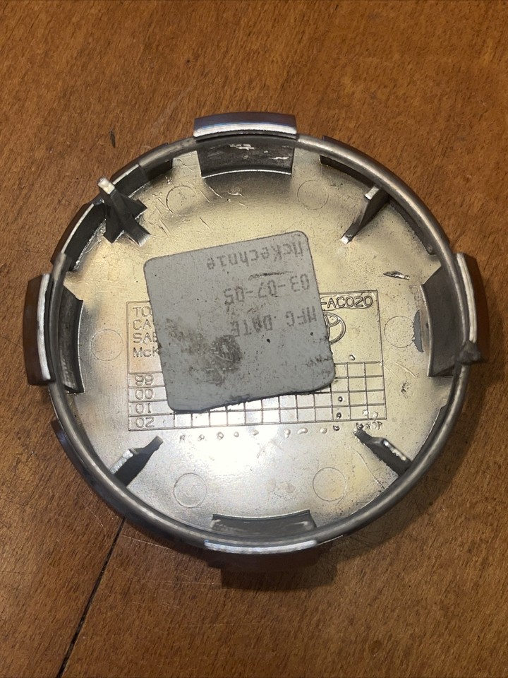 2000 - 2016 TOYOTA CAMRY COROLLA MATRIX HIGHLANDER CENTER CAP 42603 ...