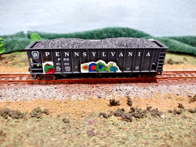 N Scale Coal Hopper Pennsylvania 55 ft. With Micro Trains Couplers ...