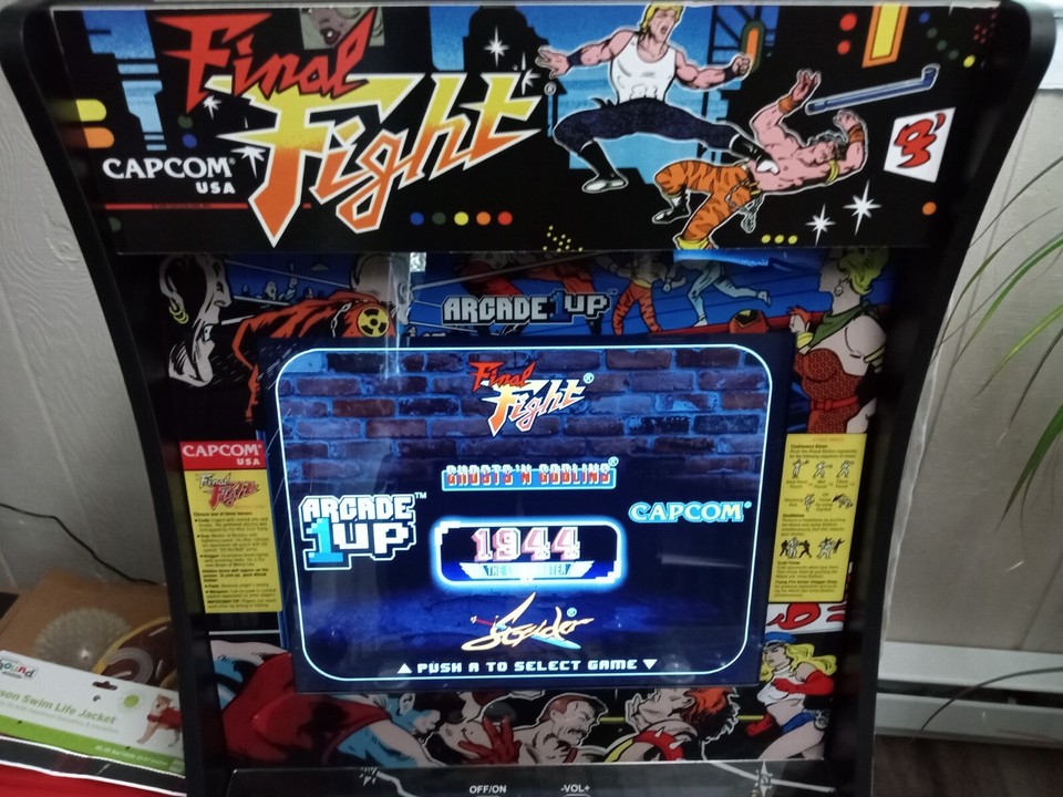 Arcade1Up Cabinet Final Fight, Ghost ‘n Goblins, Strider, 1944 Capcom ...