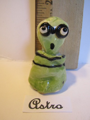 Funny Little Alien " Astro", WhimsiClay mini Sculpture, Amy Lacombe ...