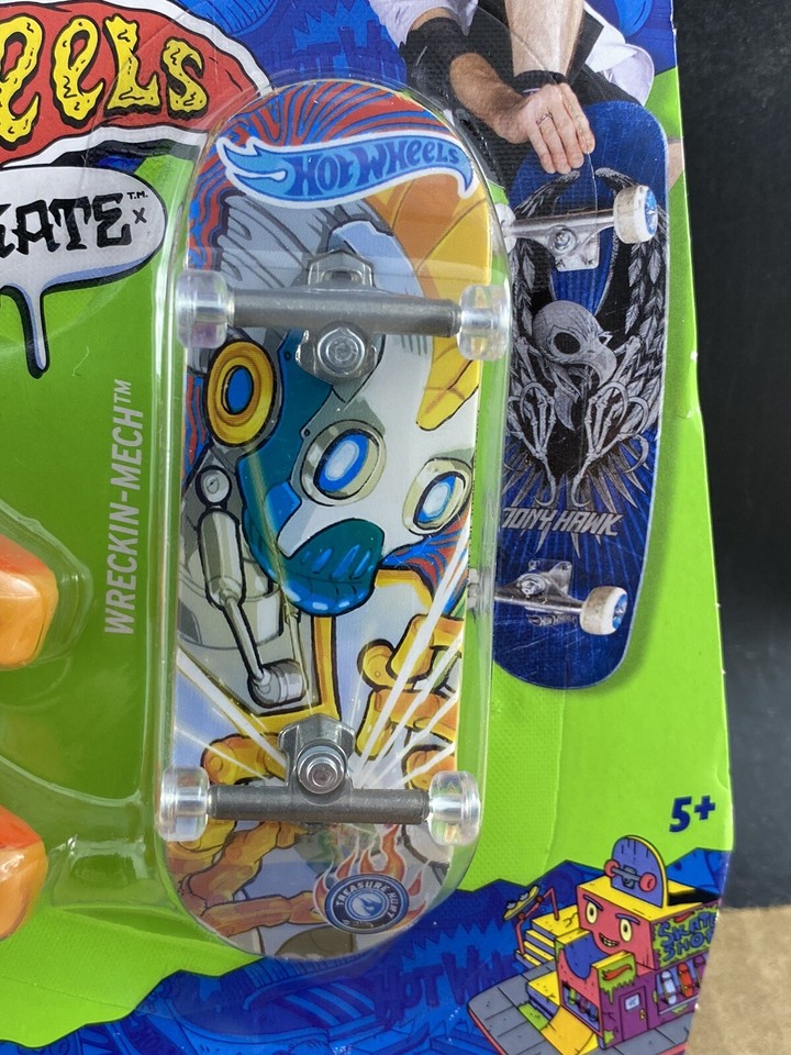 Hot Wheels TREASURE HUNT, Skate, HW Things, Wreckin-Mech 1/5 COMB SHIP ...