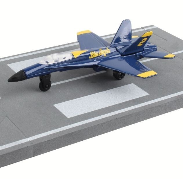 Runway 24 USN Blue Angels F/A-18A Hornet Daron Collectible Diecast ...