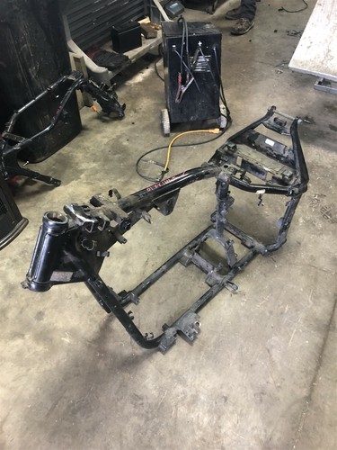 01 Yamaha XV1600 XV 1600 A Road Star Frame Chassis | eBay