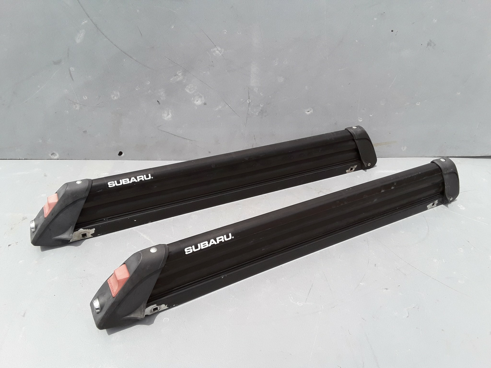 1994-1999 Subaru Legacy Outback Ski Snowboard Roof Rack Carrier Yakima ...