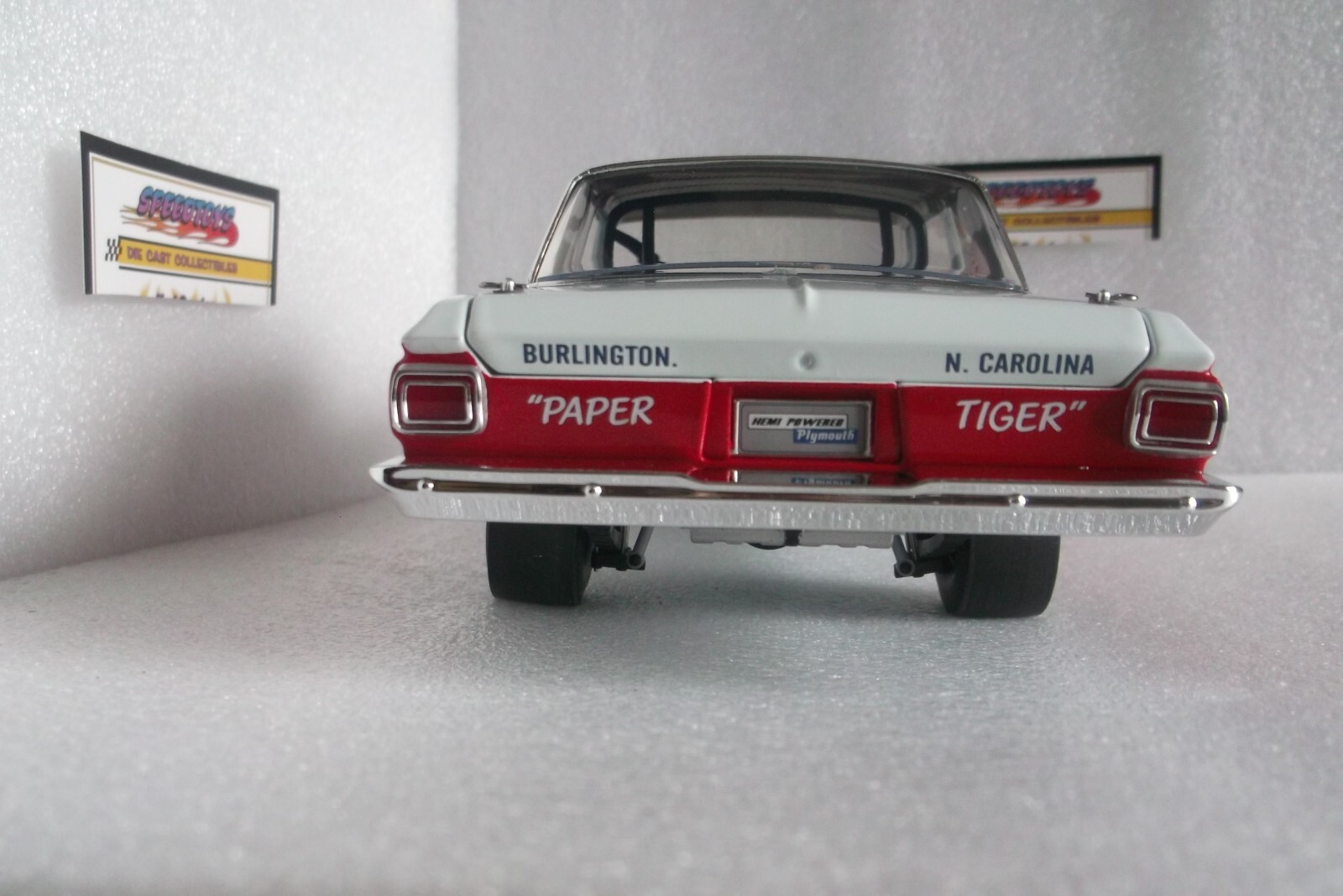 SOX MARTIN 1965 AWB PLYMOUTH BELVEDERE HEMI 1:18 HNRA DRAG RACE CAR ...