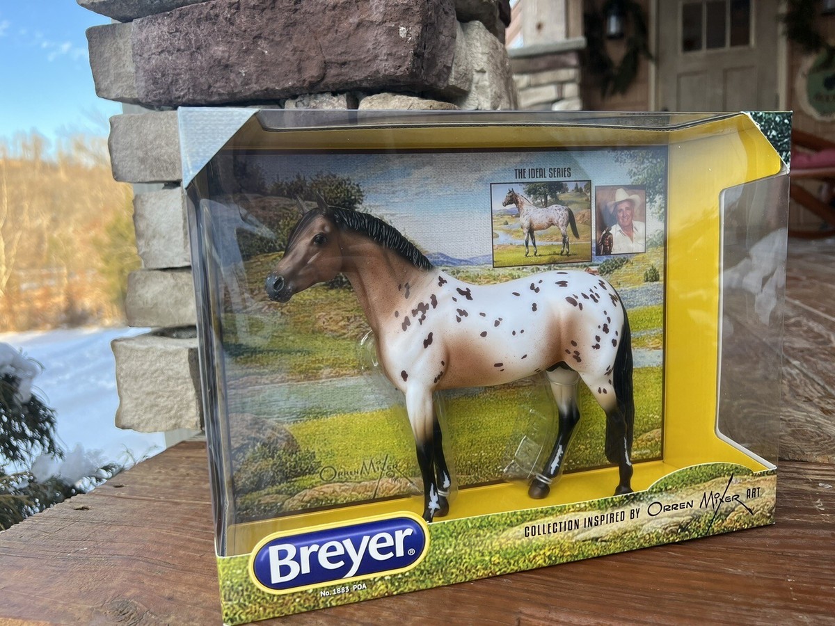 Breyer Horse Logo