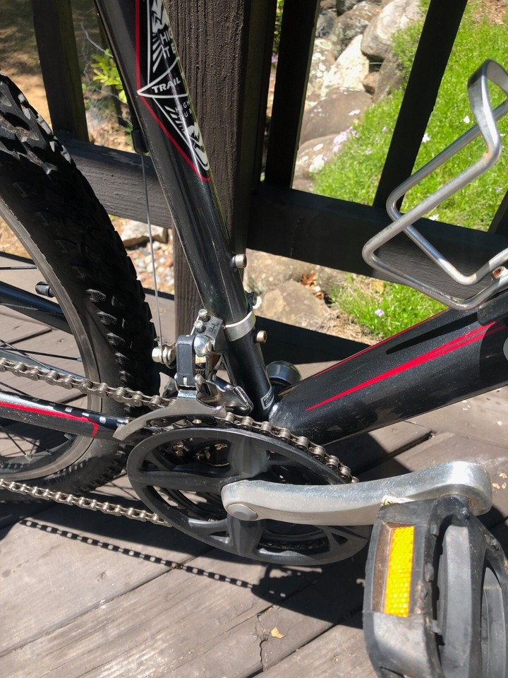 SCHWINN RANGER Mountain Bike 26-inch wheels,18-inch frame Charcoal /Red ...