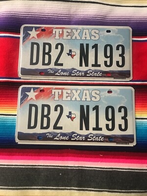 2011-2012 TEXAS LICENSE PLATES Pale BLUE Clouds DB2N193 | eBay