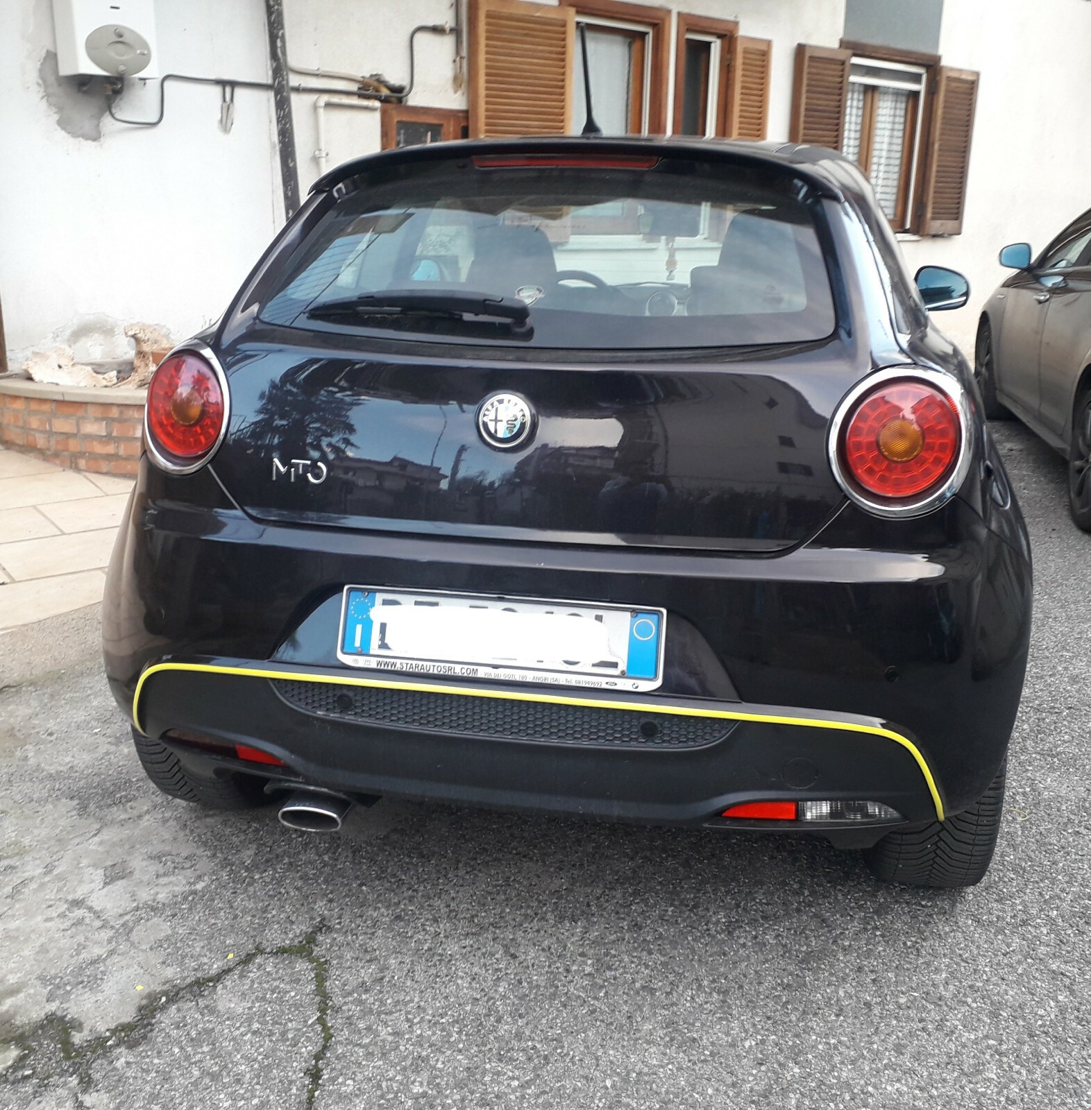 Profilo Bordino Giallo Adesivo Alfa Romeo Mito Dam Paraurti Posteriore ...
