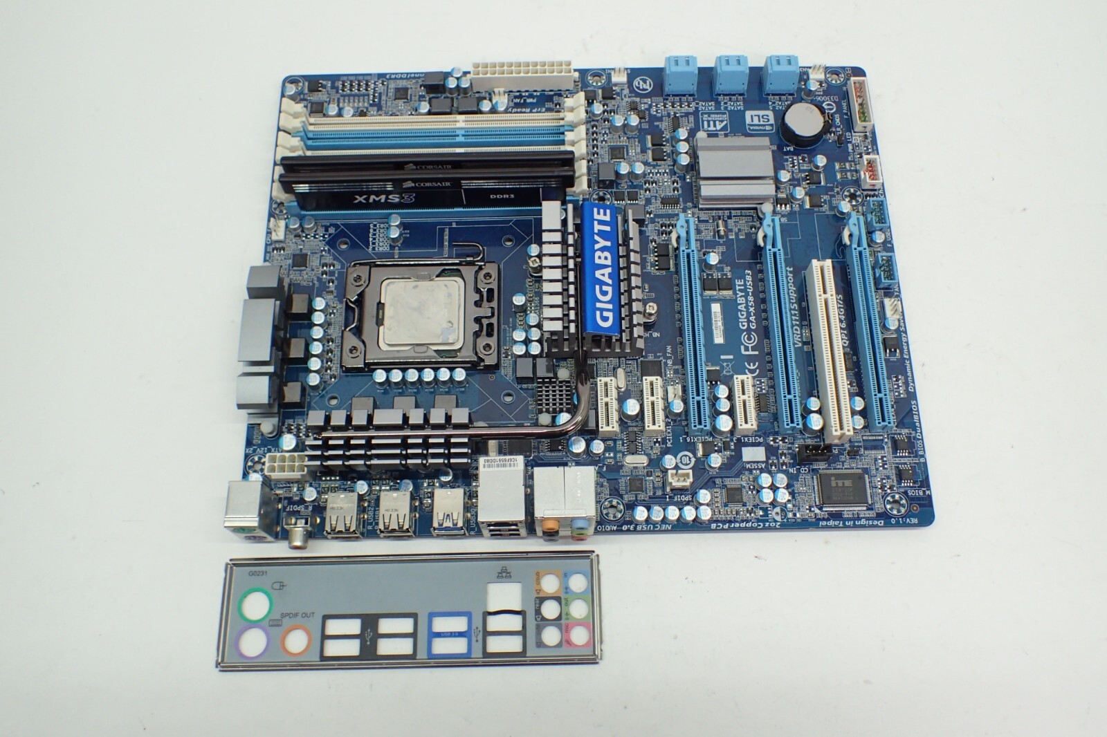 GIGABYTE GA-X58-USB3 Motherboard LGA1366 X58 DDR3 ATX + Intel i7-950 ...
