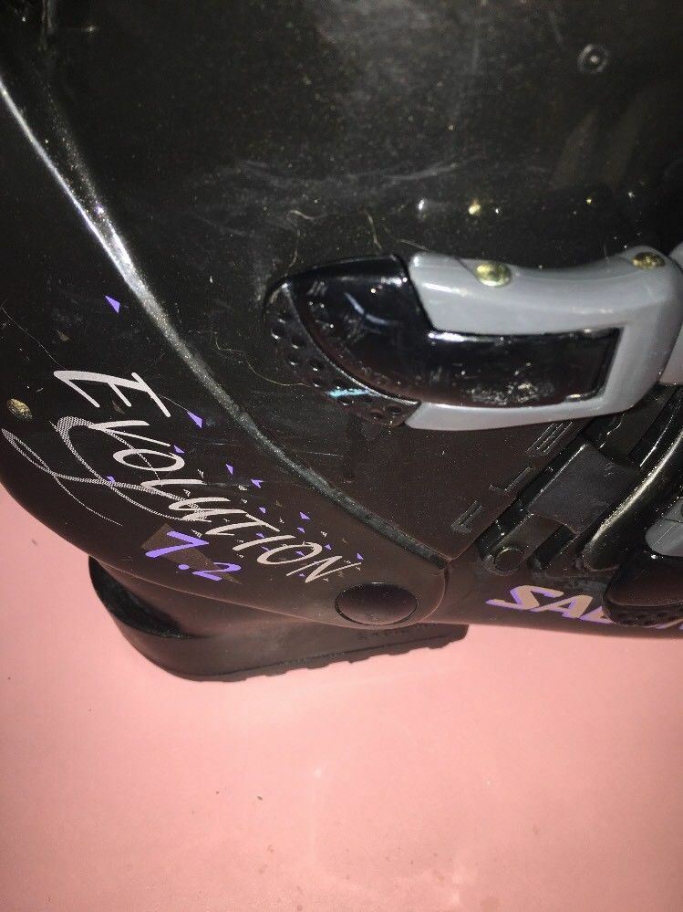 #69 SALOMON EVOLUTION 7.2 DOWNHILL SKI BOOTS, WOMENS 335 | eBay