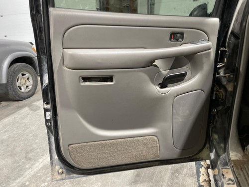 2004 - 2007 Chevy Silverado 3500 Driver LH Left Gray-922 Rear Door Trim ...