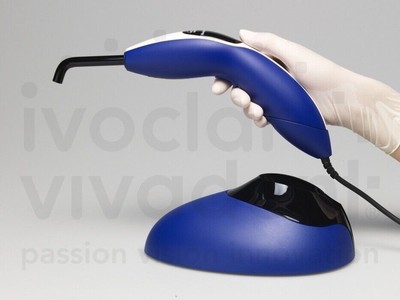 Curing-Light - Ivoclar