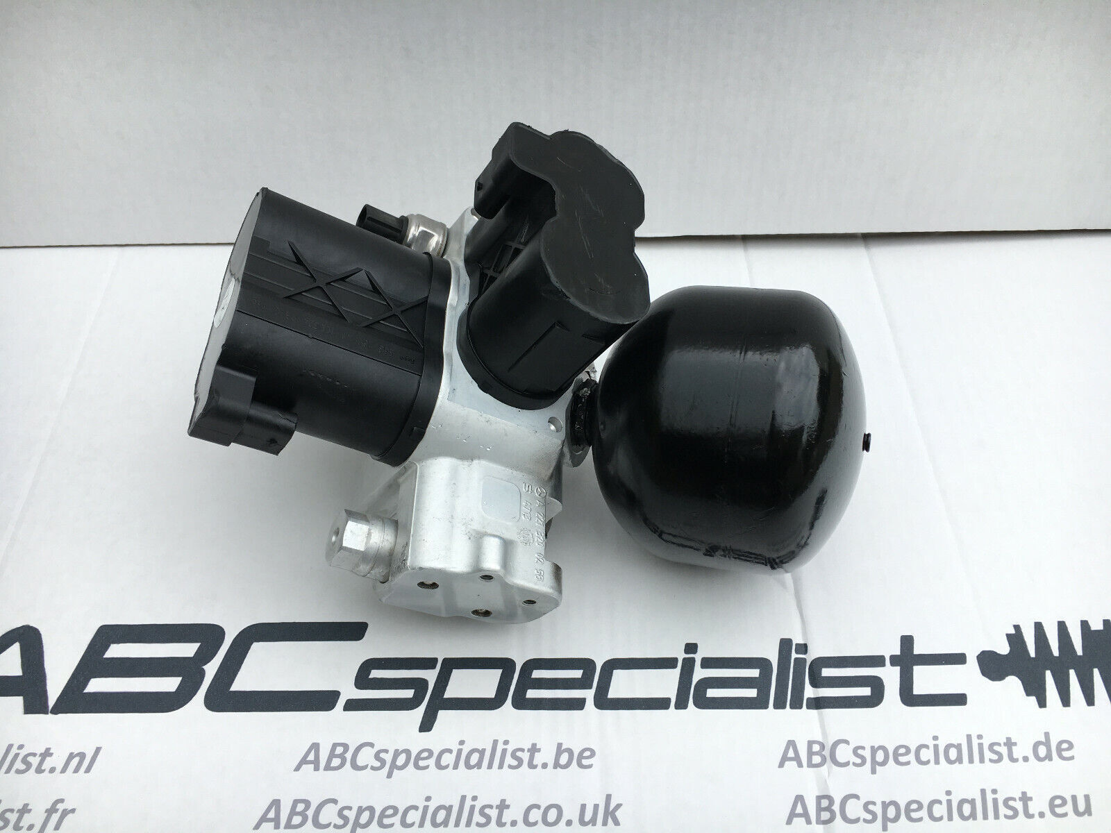 MERCEDES W221 S63 S65 AMG Active Boday Suspension ABC Valve Pump ...