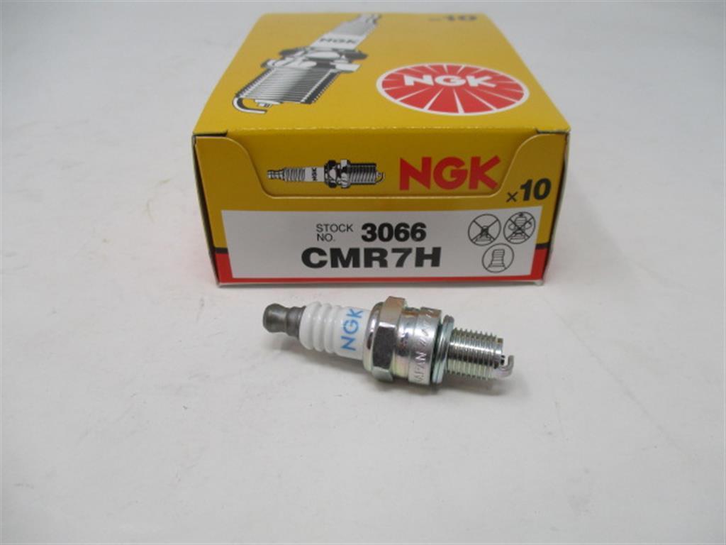10 Genuine NGK 3066 CMR7H Spark Plugs Resistor Small Engine | eBay