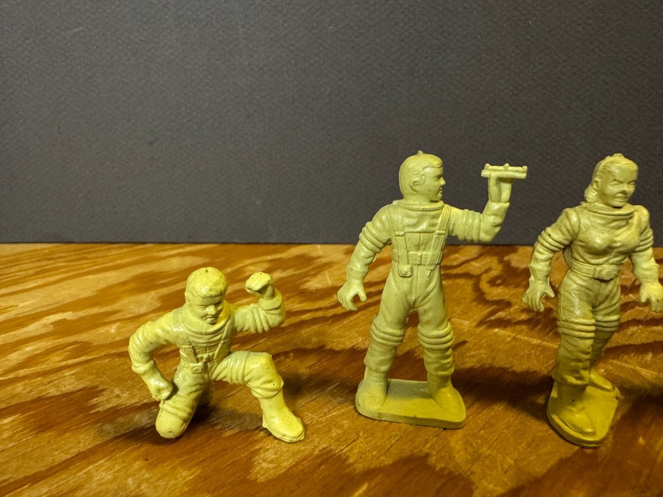 Vtg MARX Tom Corbett Space Patrol Play Set Outer Space Man Figure 45mm ...