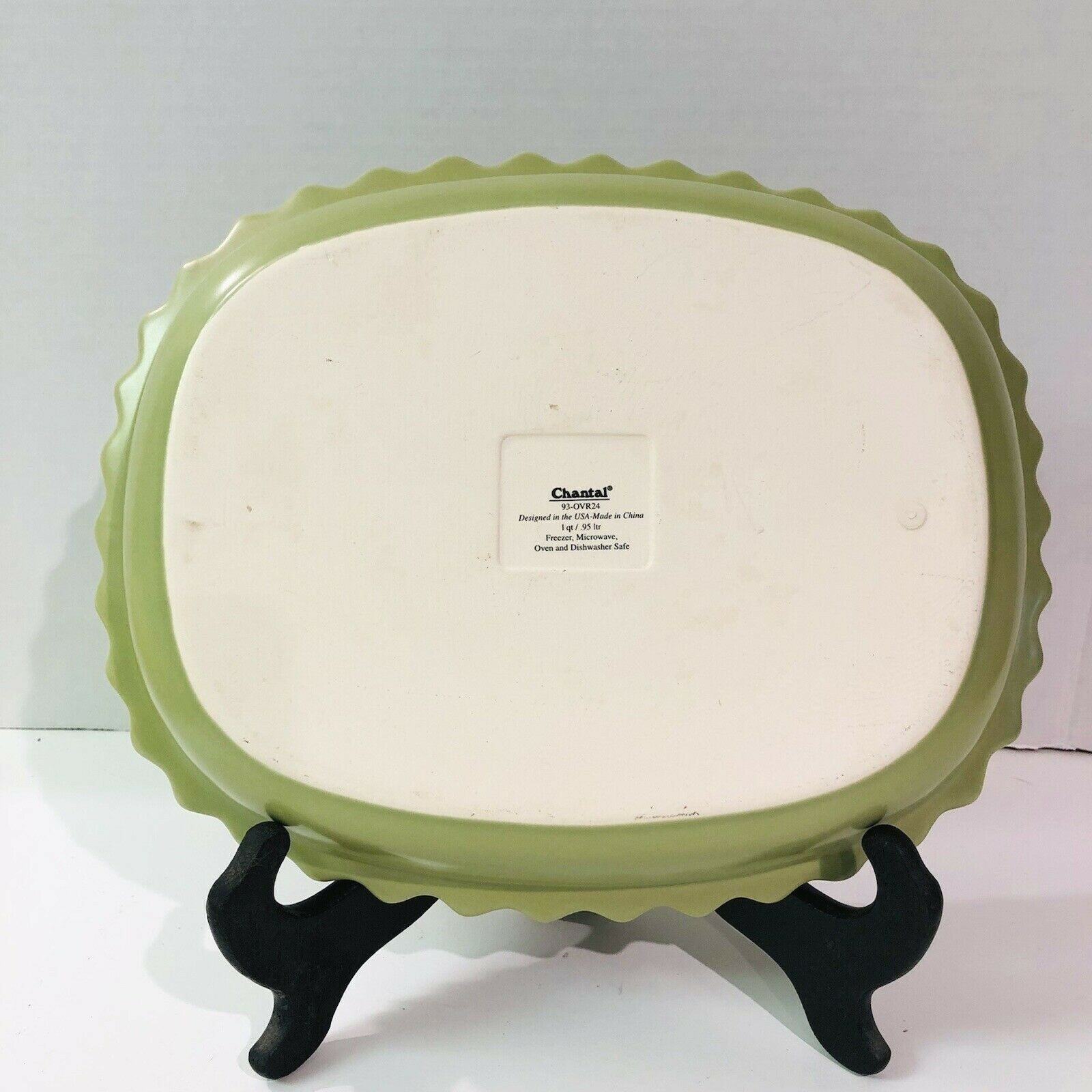 Chantal Green 11" Oval Fluted Scalloped Edge Ceramic Baking Dish 1 QT ...