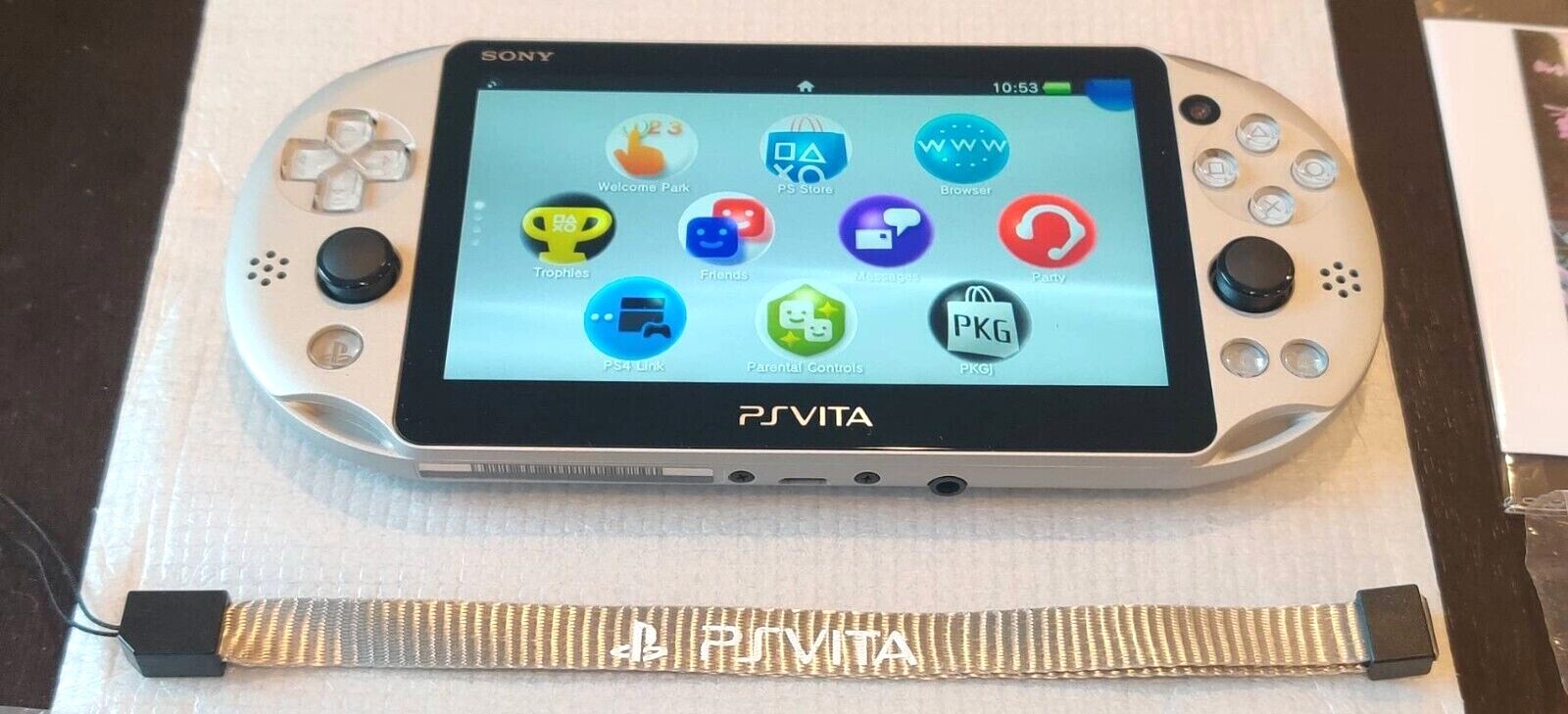 NEW Sony PlayStation PS Vita Slim (PCH-2000 ) Ice Silver Firmware FW 3. ...