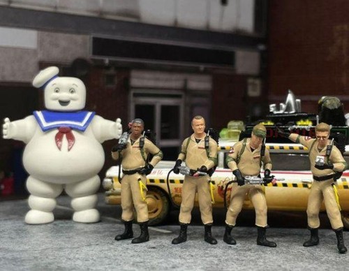 Ghostbusters 1/64 4 Figures 1 Marshmallow Man Figure | eBay