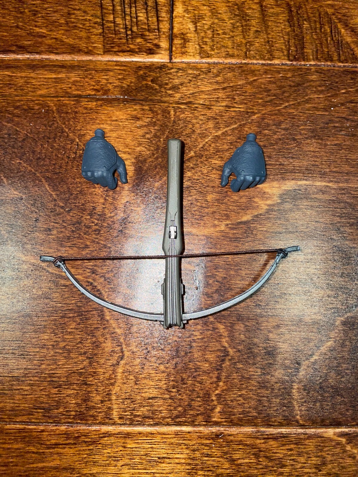 Mythic Legions Duban crossbow with hands (vertical hinge) | eBay