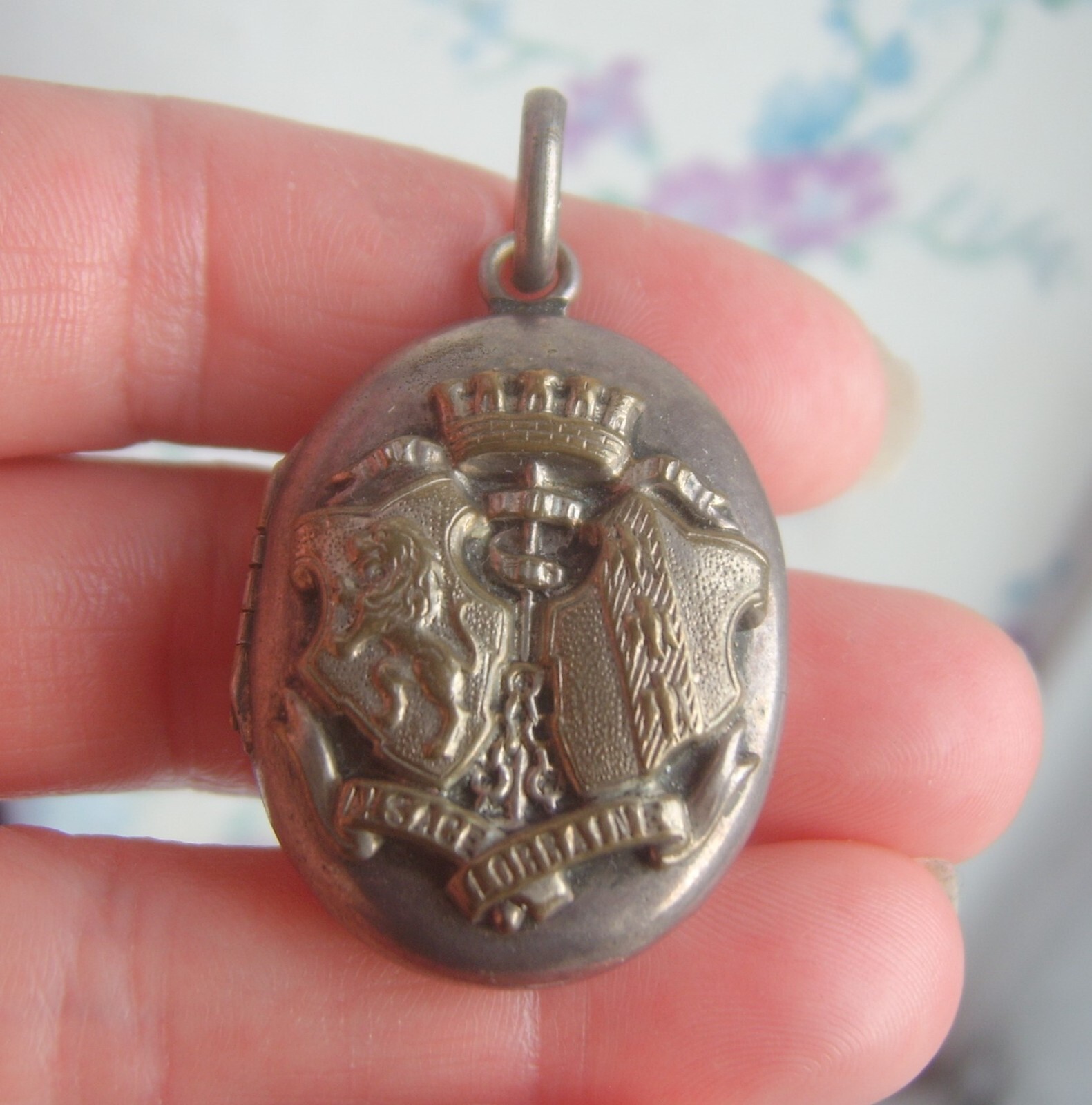 Antique WW1 German Empire Alsace-Lorraine Coat of Arms Photo Locket ...