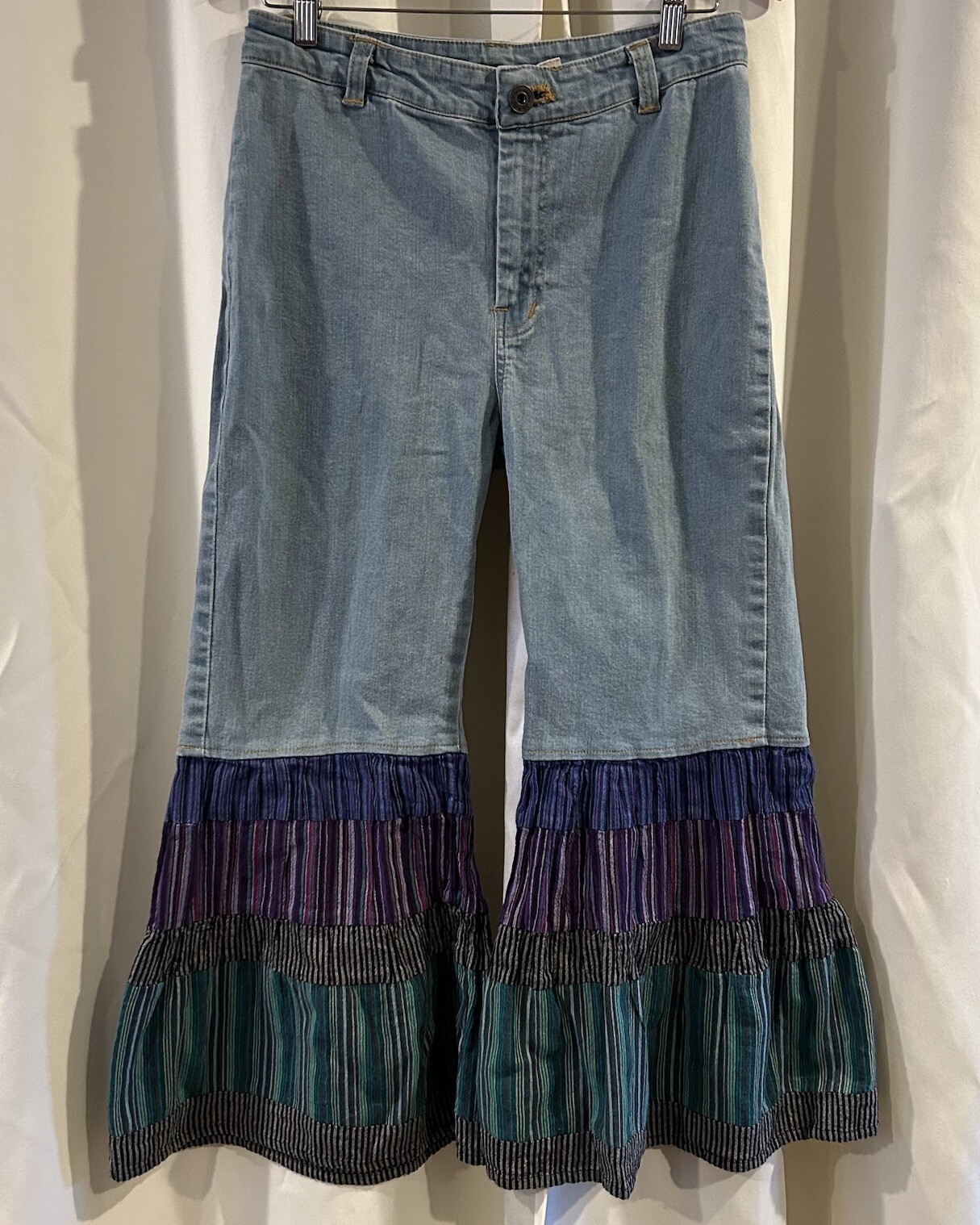 Gypsy Rose Flared Hippie Boho Jeans Size Large - Gem