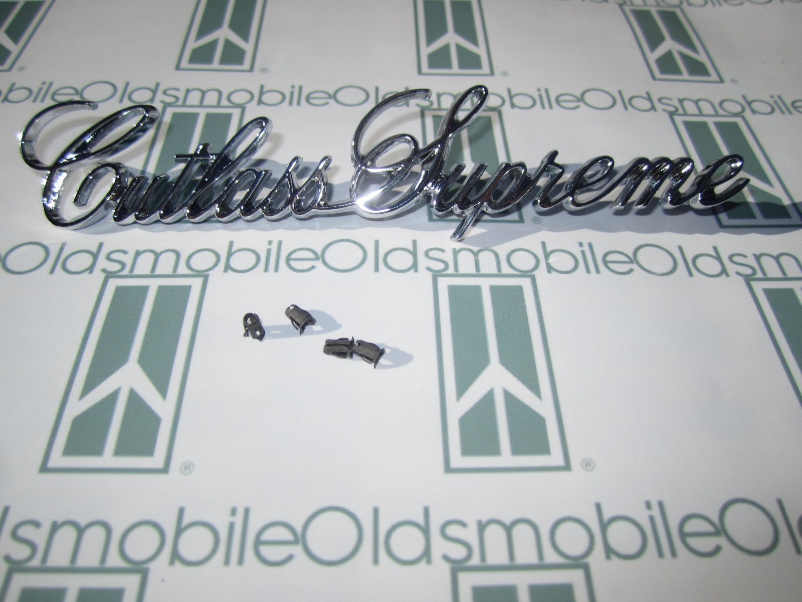 1973-1977 Olds "Cutlass Supreme" Chrome Trunk Script Emblem with ...