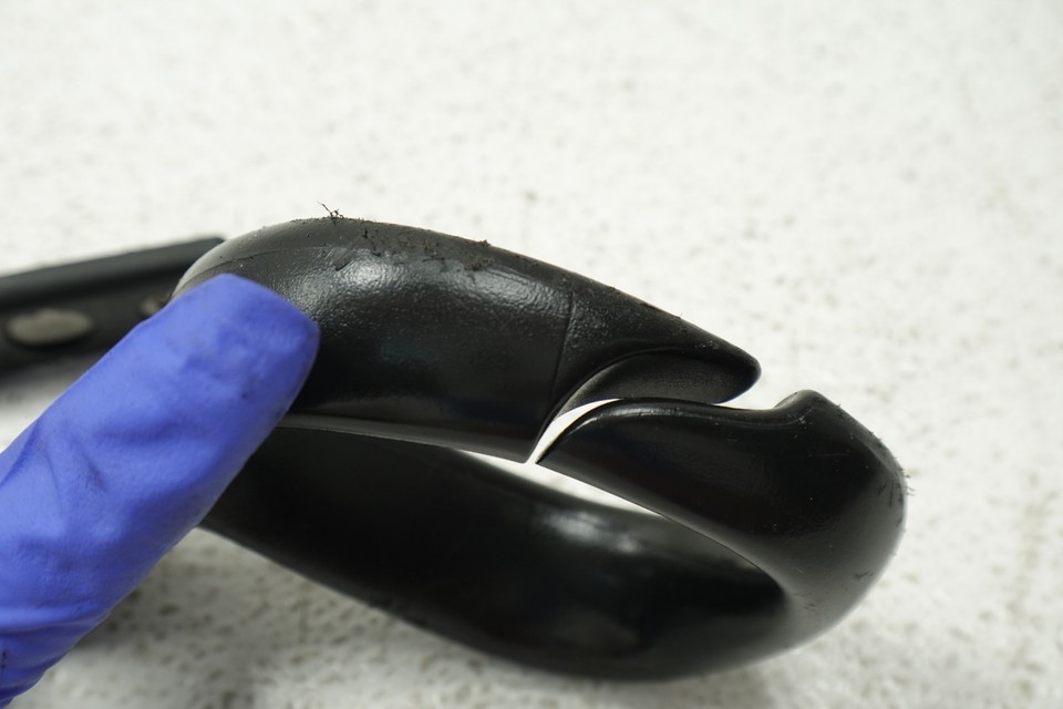 1999-2004 OEM Ford Mustang Seat Belt Guides Loops Holders Hooks PAIR ...