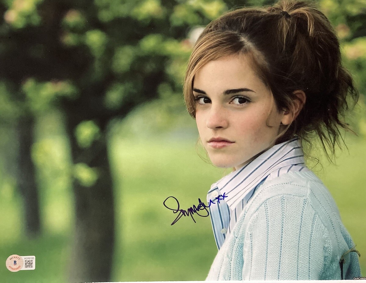 Emma Watson Wallpaper Background See Emma Watson's New Bob Haircut