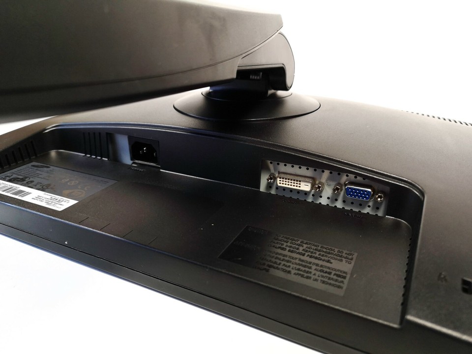 Samsung SyncMaster 943 19" LCD Monitor 943BT-2 VGA DVI 1280x1024 5:4 ...