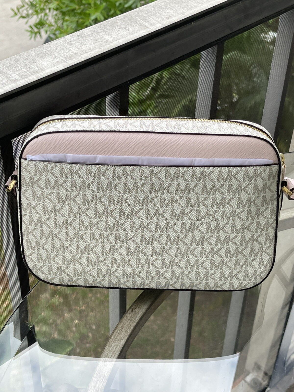 Michael Kors PVC Crossbody Bag Handbag Messenger Shoulder Purse Vanilla ...