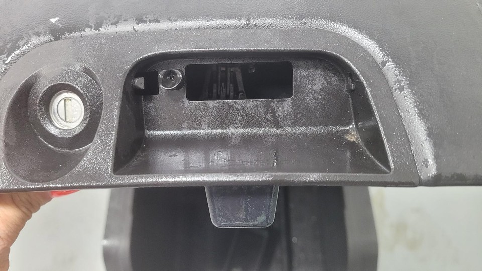 2011-2016 Ford F250-F350 Front Center Floor Console, Black **FLOOR ...
