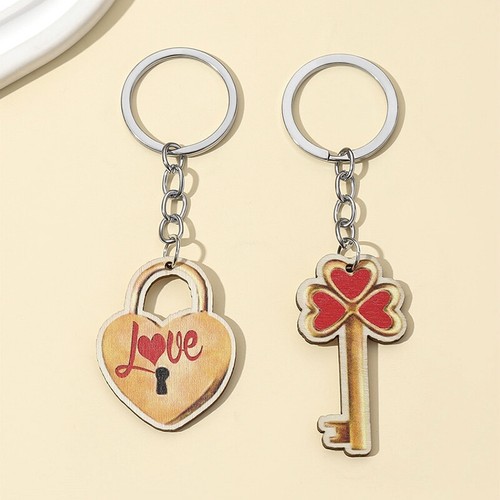 Valentine's Day Keys And Locks Keychain Couple Letter LOVE Keyring ...