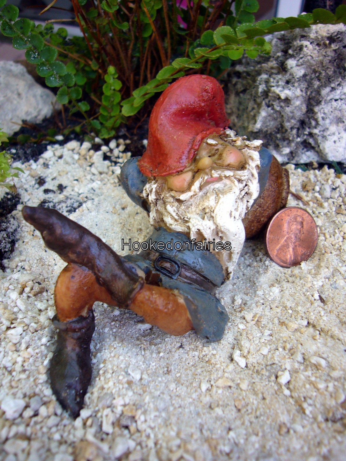 Miniature Garden Gnome Napping TO 4460 Fairy Garden | eBay