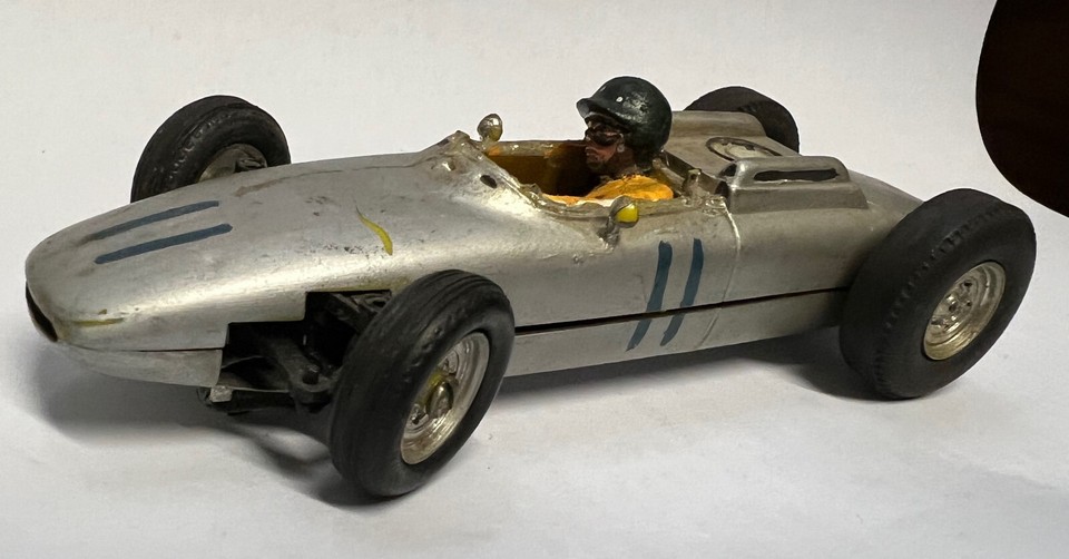 Porsche Single Seat Formula 1 Airfix Motot Racing Slot Car model.1:32nd ...