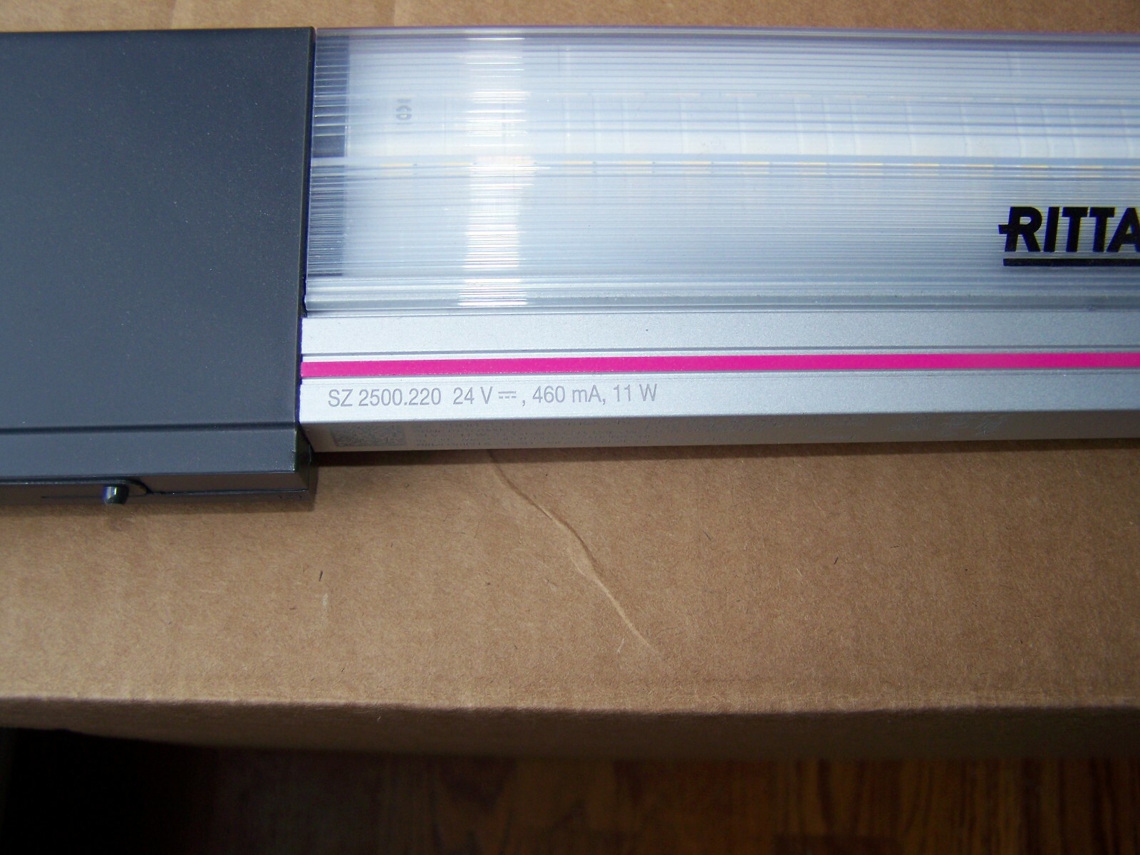 Rittal SZ 2500.220 Compact LED Light, 24VDC, 11W, 460mA with Cord ...