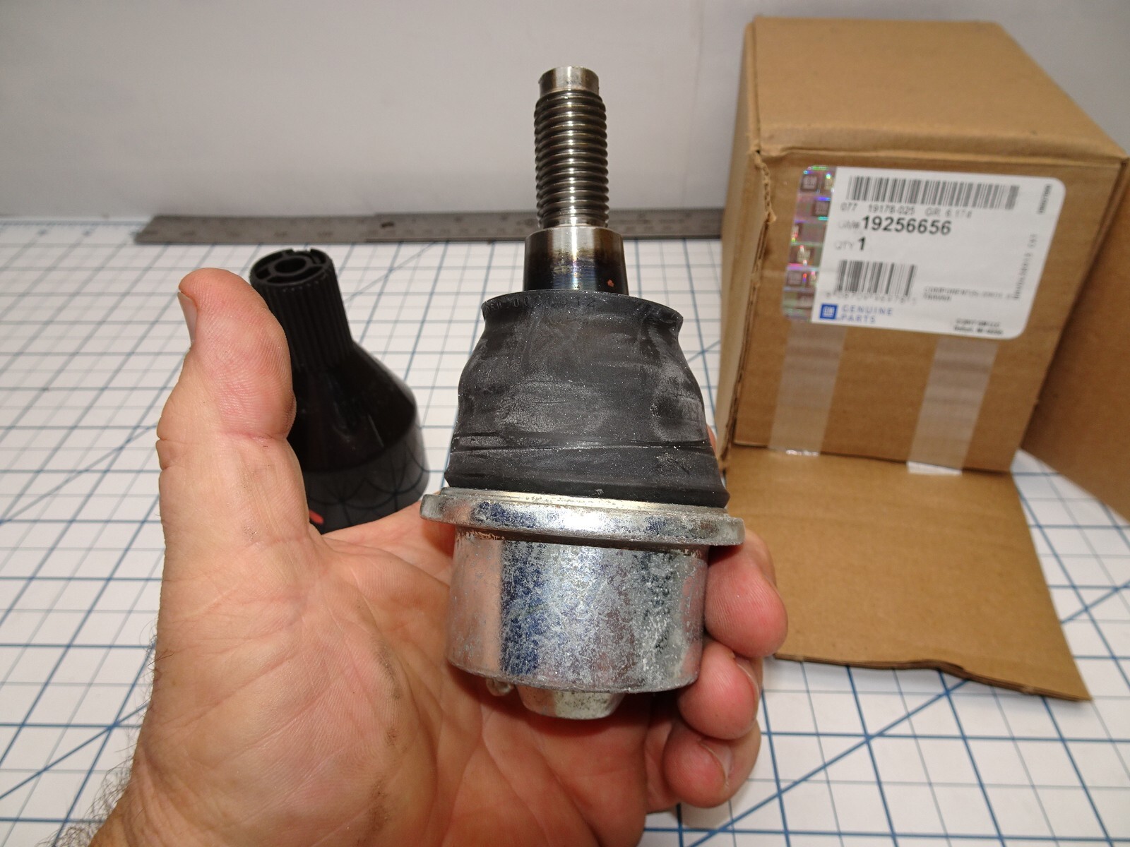 GM 19256656 Ball Joint Lower OEM NOS General Motors | eBay